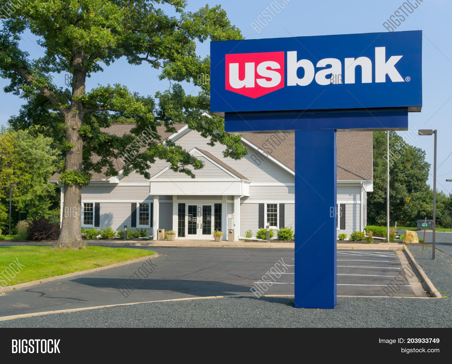 Us Bank Exterior Logo Image & Photo (Free Trial) | Bigstock