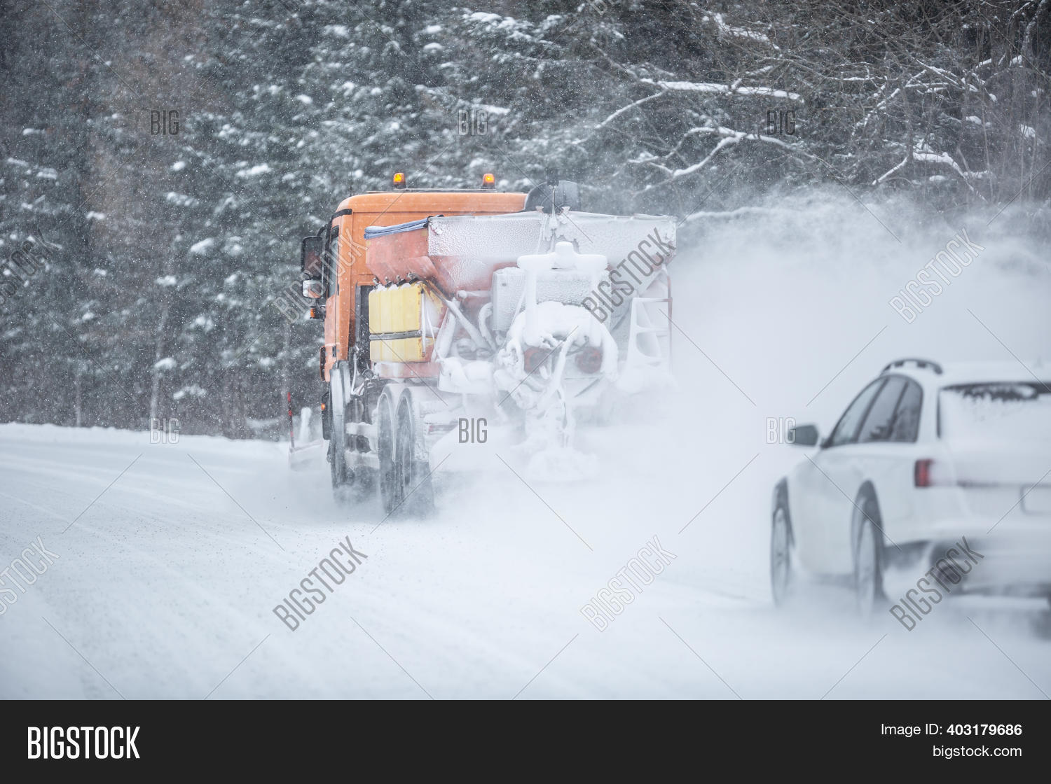 Poor Road Visibility Image & Photo (Free Trial) | Bigstock