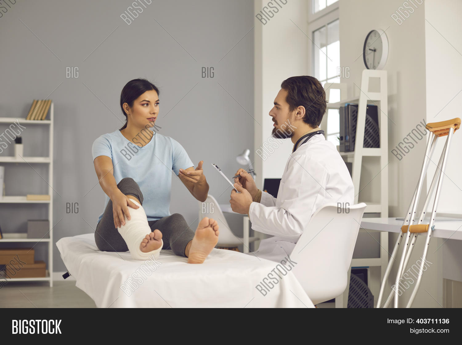 Young Woman Broken Leg Image & Photo (Free Trial) | Bigstock