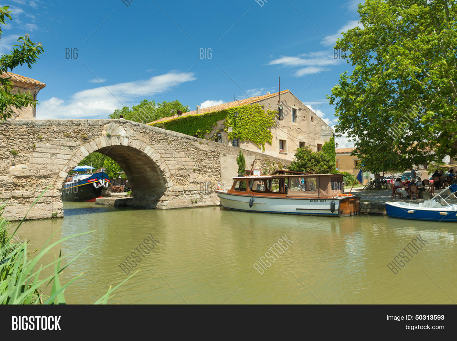 LE SOMAIL, FRANCE - Image & Photo (Free Trial) | Bigstock