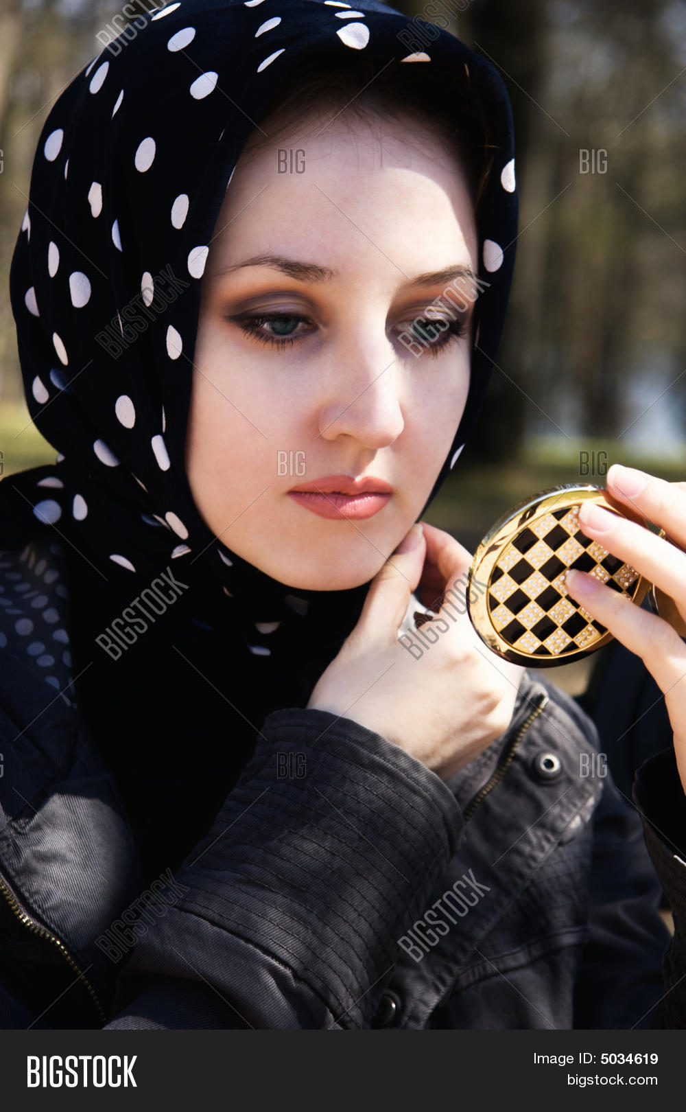 Wooman Polka Dot Image & Photo (Free Trial) | Bigstock