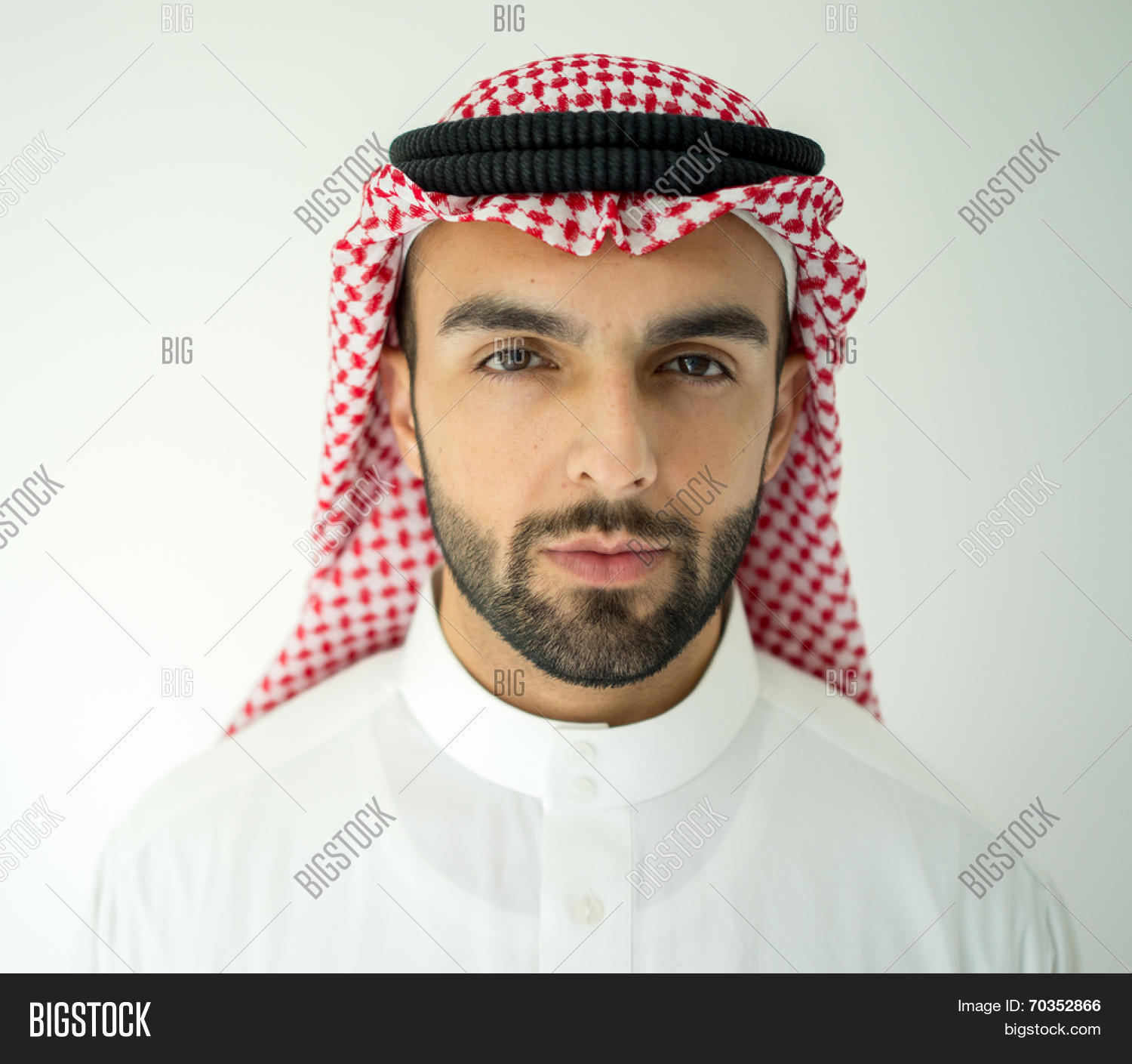 Saudi Arabian Young Image & Photo (Free Trial) | Bigstock