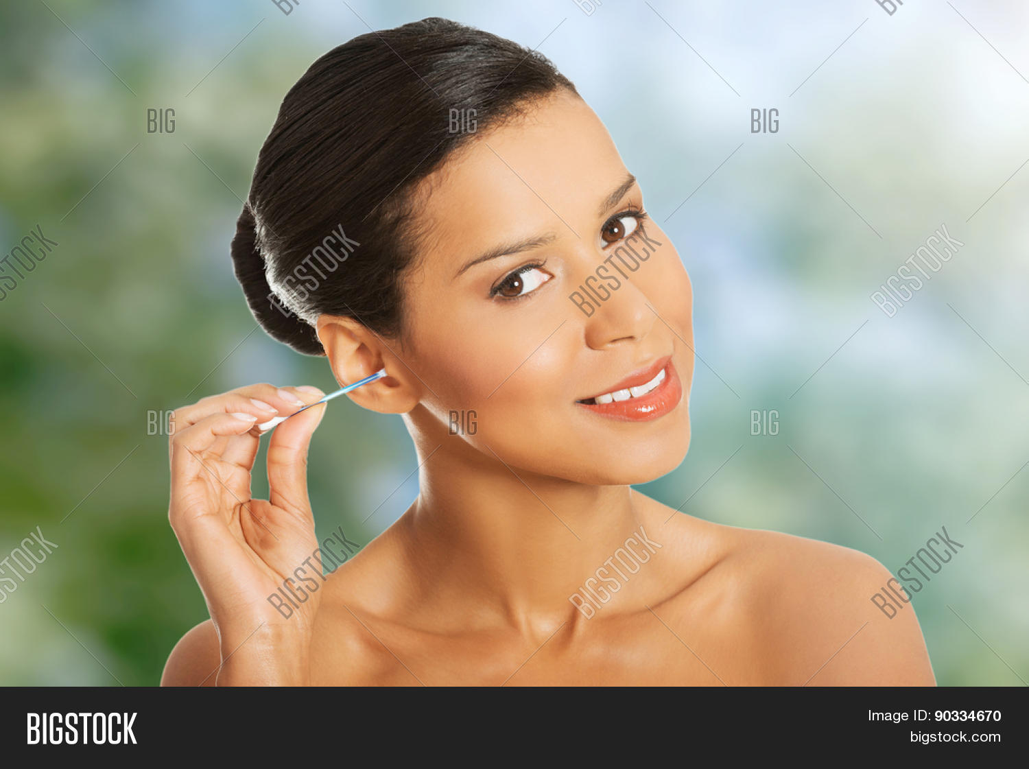 Beauty Woman Cleaning Image & Photo (Free Trial) | Bigstock