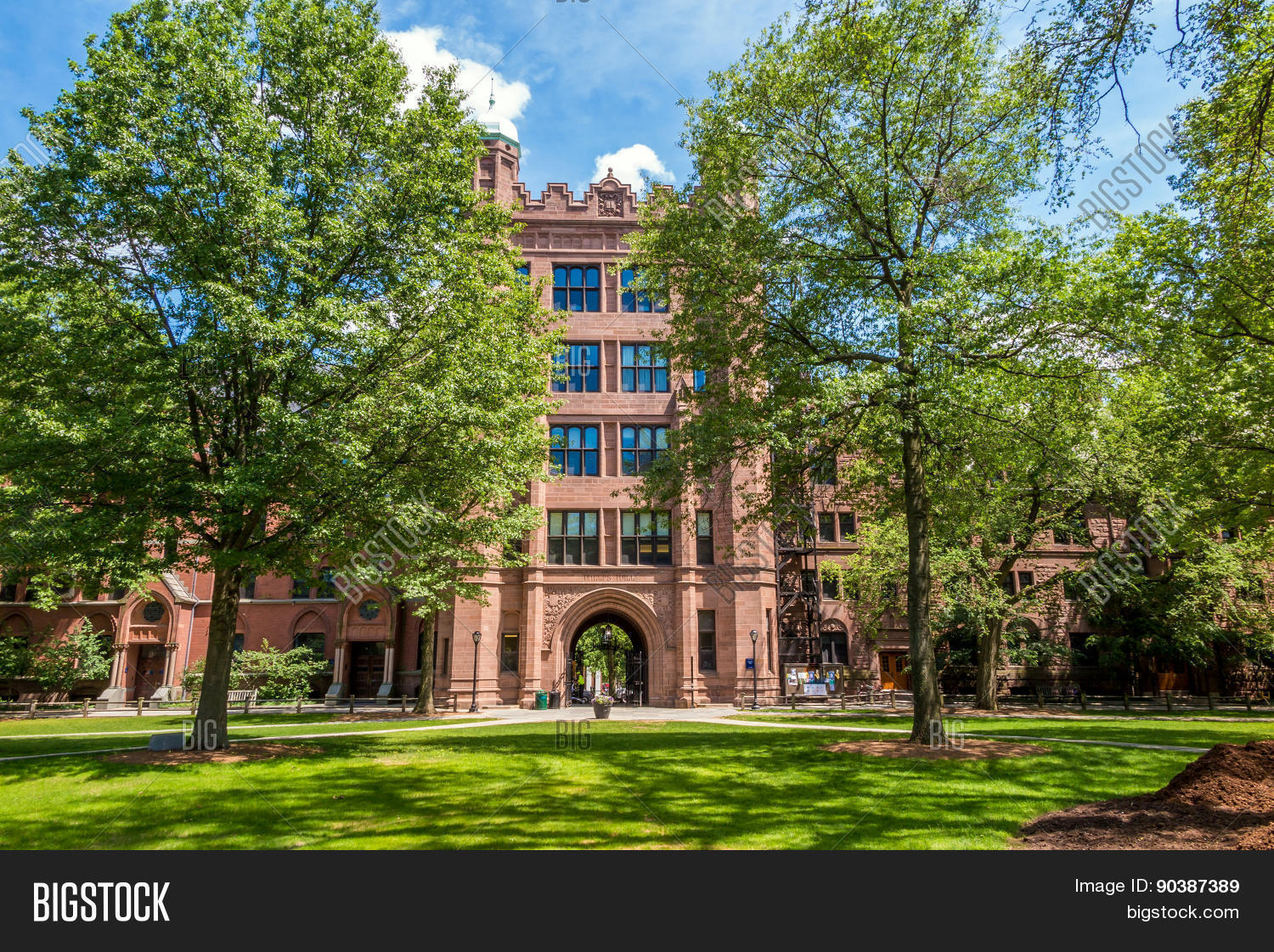 Yale University Image & Photo (Free Trial) | Bigstock