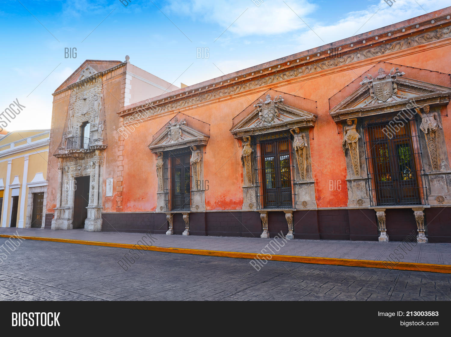 Merida Montejo House Image & Photo (Free Trial) | Bigstock