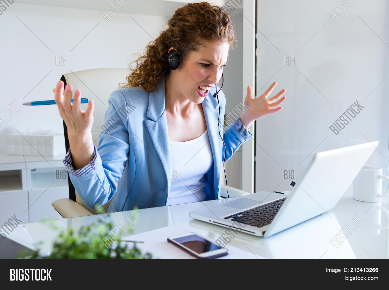 Angry Customer Service Image & Photo (Free Trial) | Bigstock