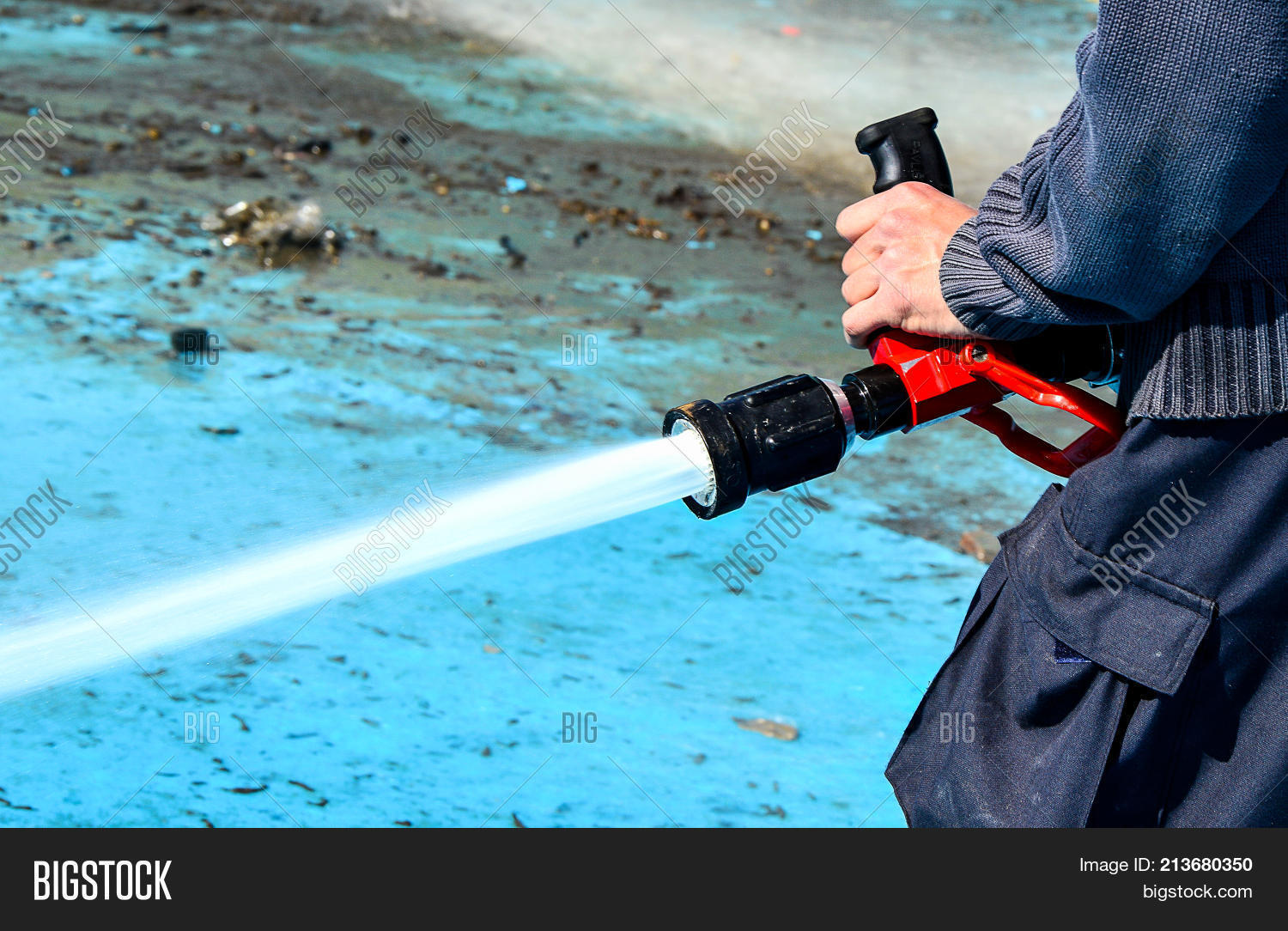 Hose Eliminating Mud Image & Photo (Free Trial) | Bigstock