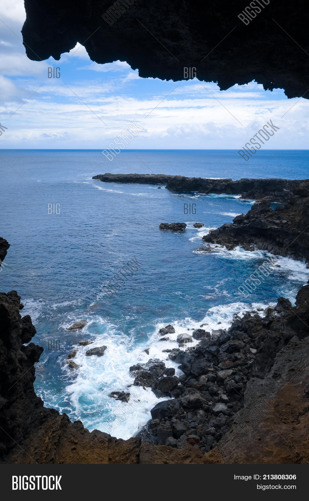 Cliffs Pacific Ocean Image & Photo (Free Trial) | Bigstock