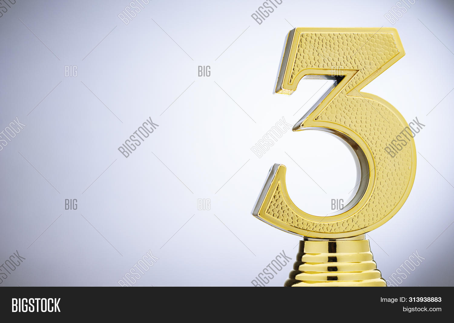 3rd Placed Runner Image & Photo (Free Trial) | Bigstock