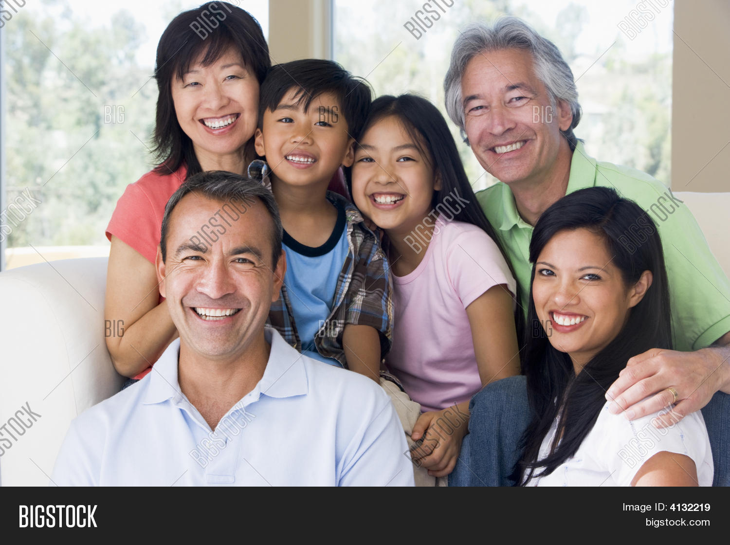 Imagen y foto Familias Extendidas (prueba gratis) | Bigstock
