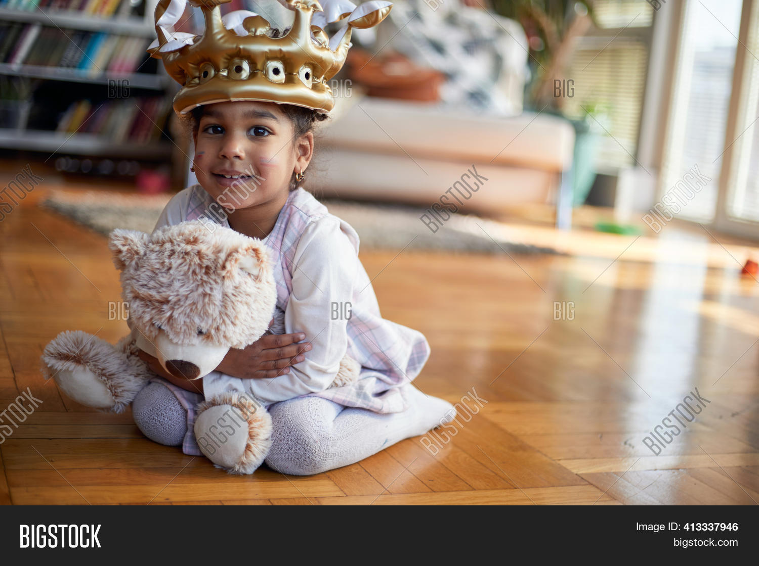 Cute Little Girl Crown Image & Photo (Free Trial) | Bigstock