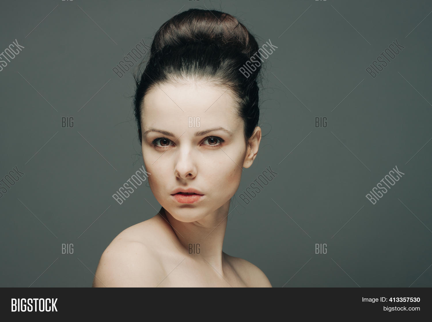 Woman Bare Shoulders Image & Photo (Free Trial) | Bigstock
