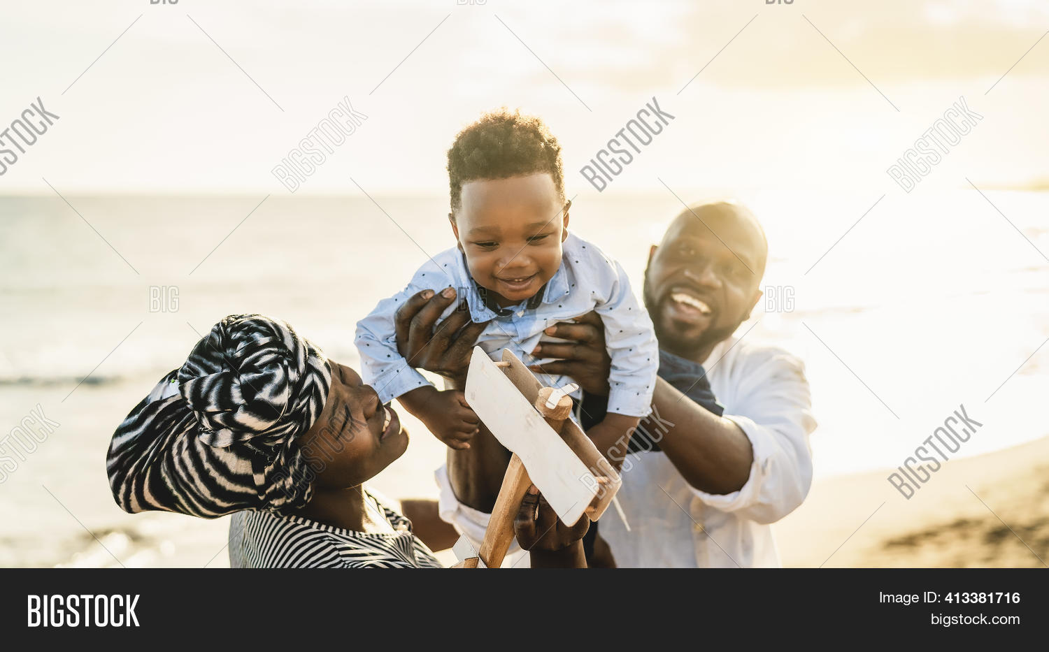 Happy African Family Image & Photo (Free Trial) | Bigstock