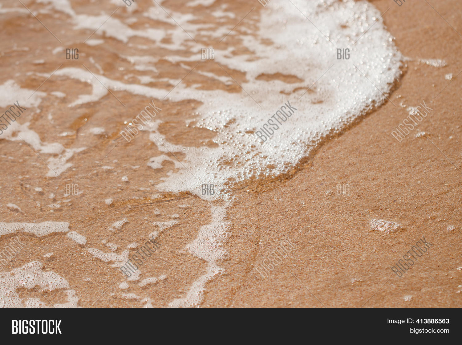 Foaming Sea Wave On Image & Photo (Free Trial) | Bigstock