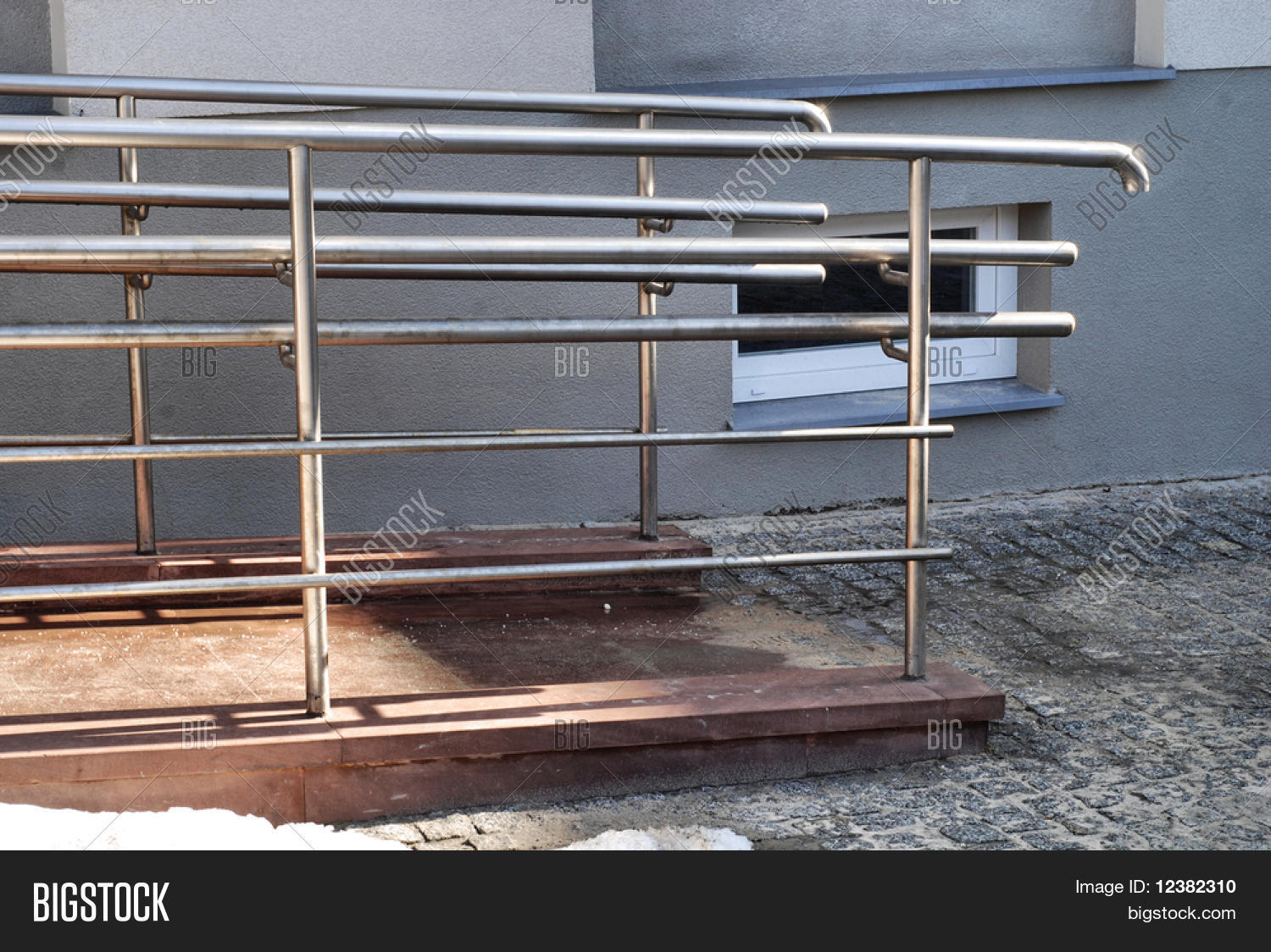 Modern Wheelchair Ramp Image & Photo (Free Trial) | Bigstock