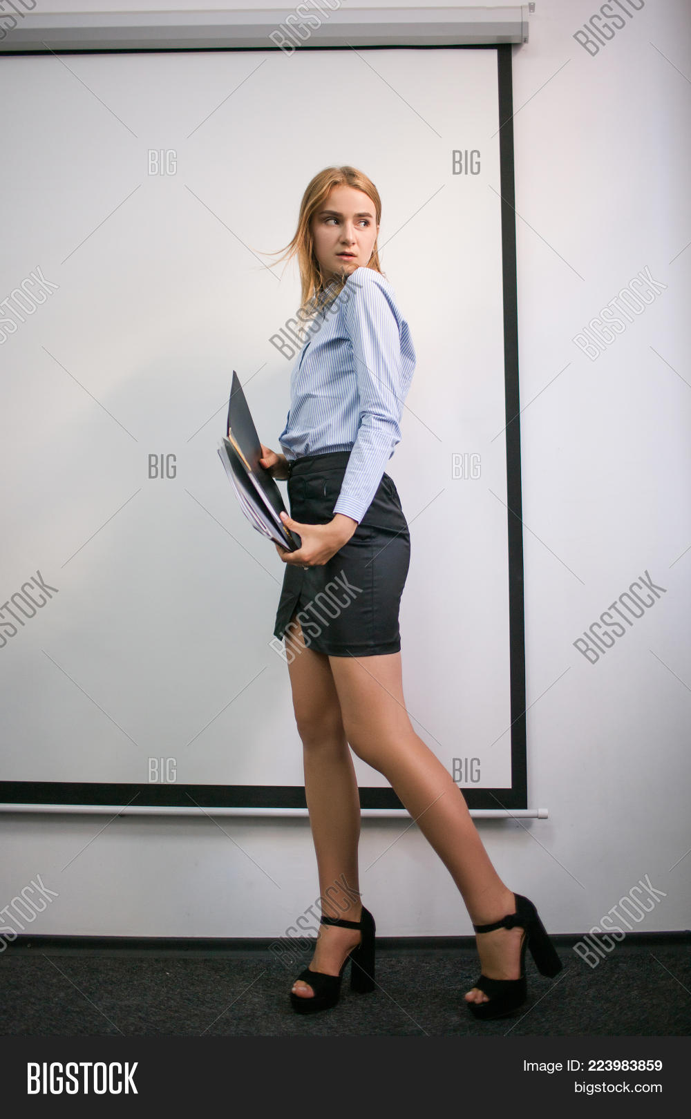 Office Pretty Woman Image & Photo (Free Trial) | Bigstock