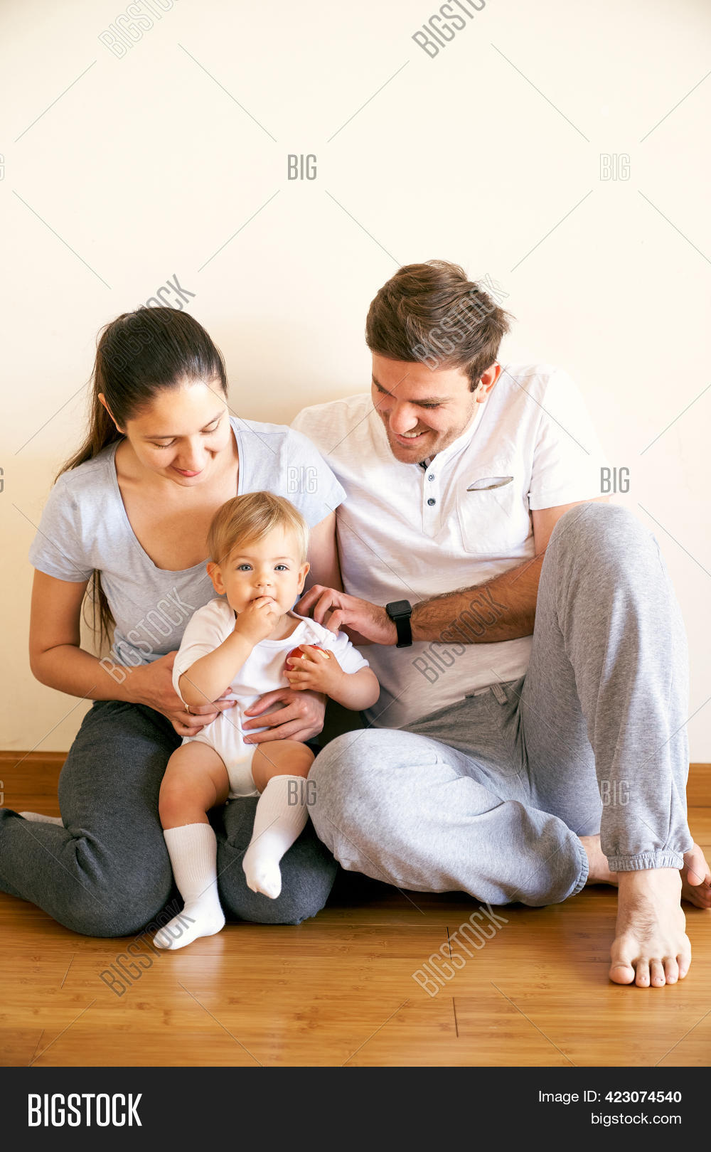 Mom Dad Bent Over Image & Photo (Free Trial) | Bigstock