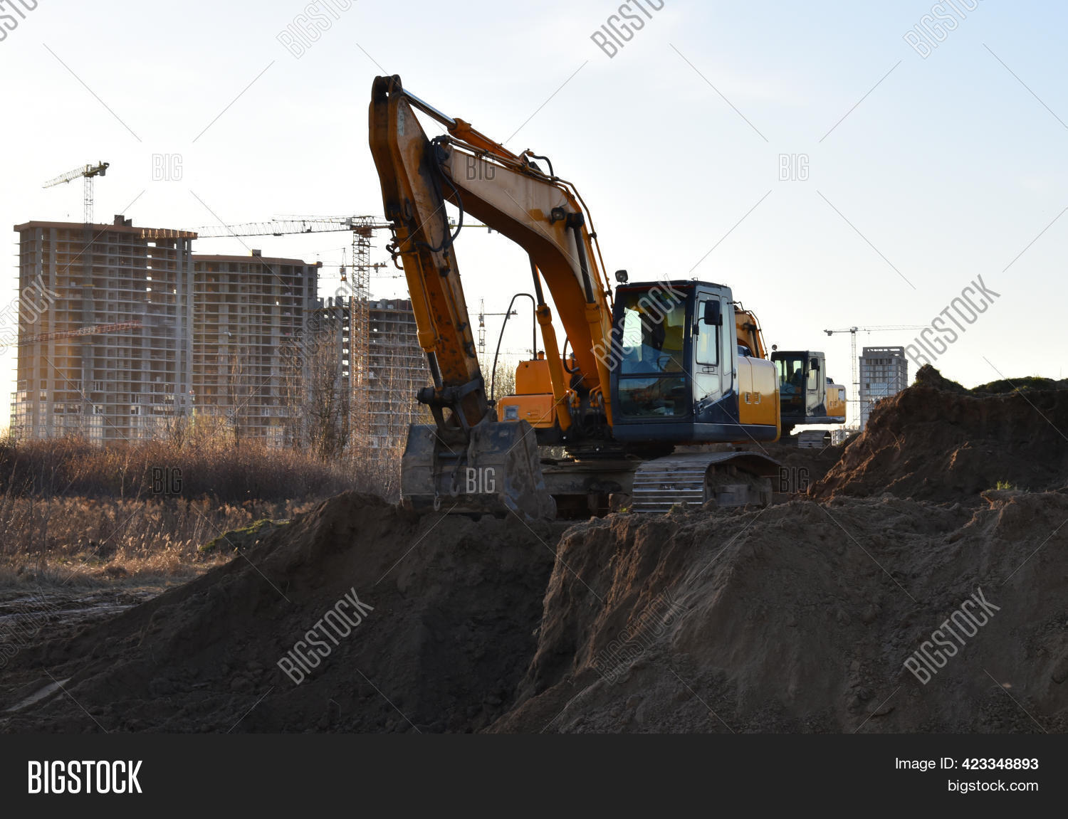 Excavator Dig Trench Image & Photo (Free Trial) | Bigstock