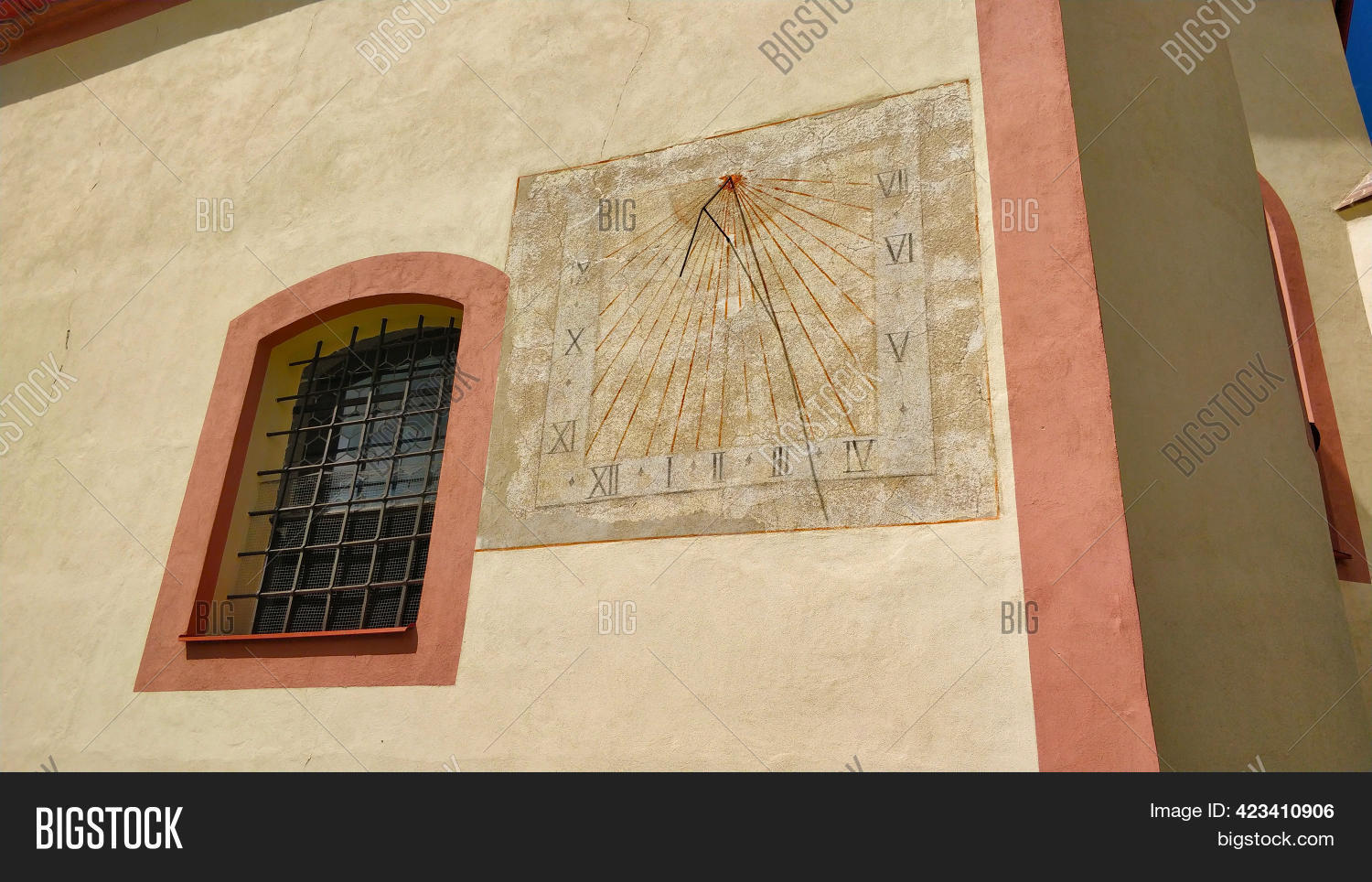 Sundial On Image & Photo (Free Trial) | Bigstock