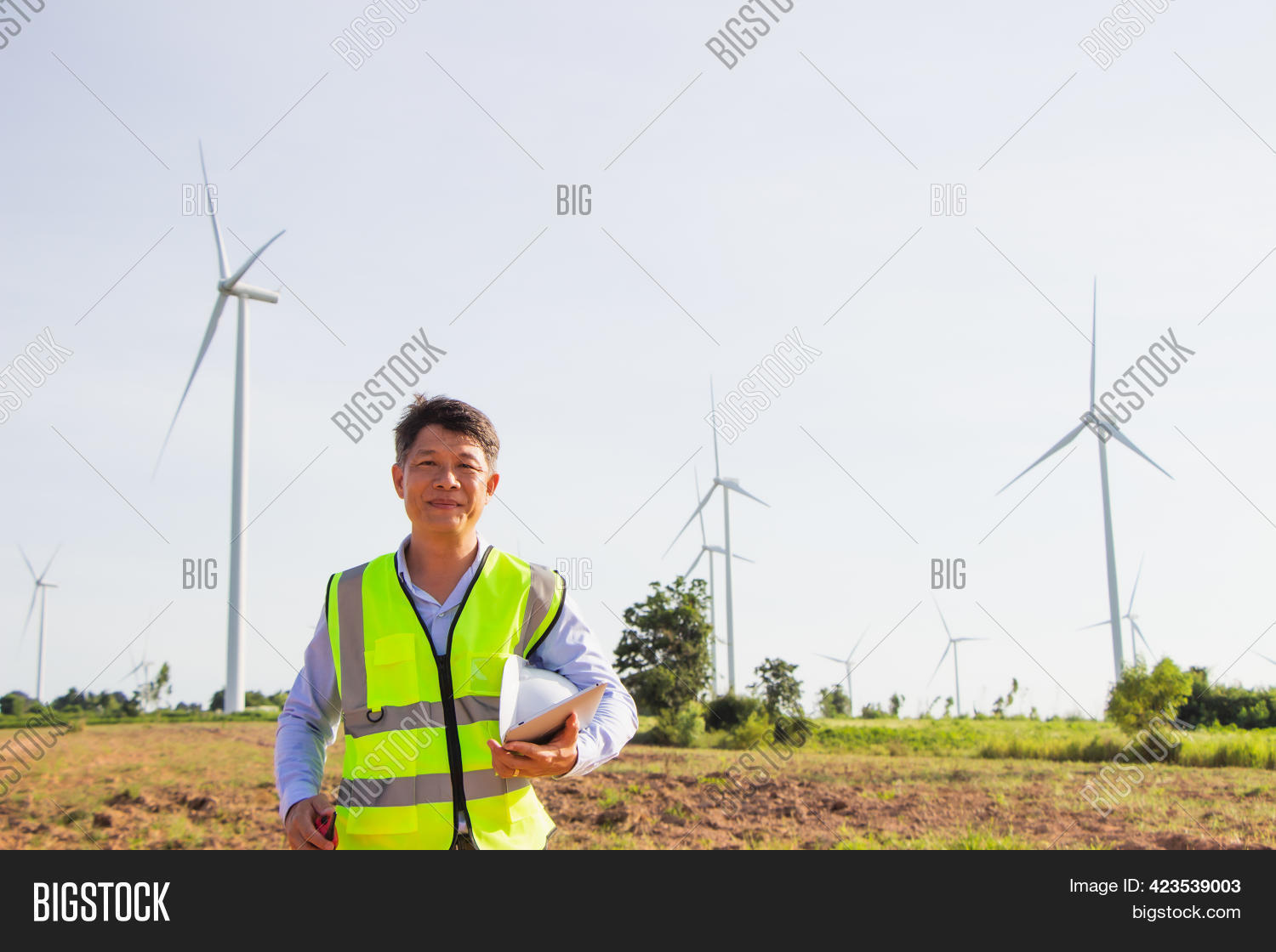 Rear View Man Engineer Image & Photo (Free Trial) | Bigstock