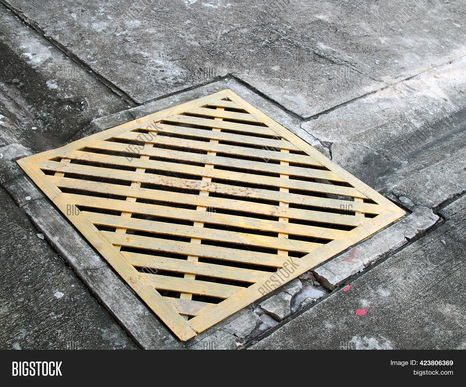 Sewer Manhole Cover Image & Photo (Free Trial) | Bigstock
