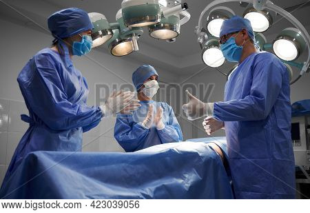 Doctors Standing By Image & Photo (Free Trial) | Bigstock