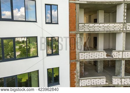 Many Windows On New Image & Photo (Free Trial) | Bigstock