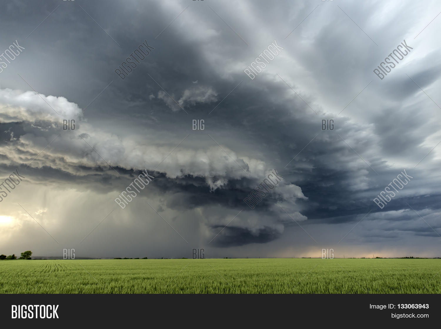 Beautiful Supercell Image & Photo (Free Trial) | Bigstock