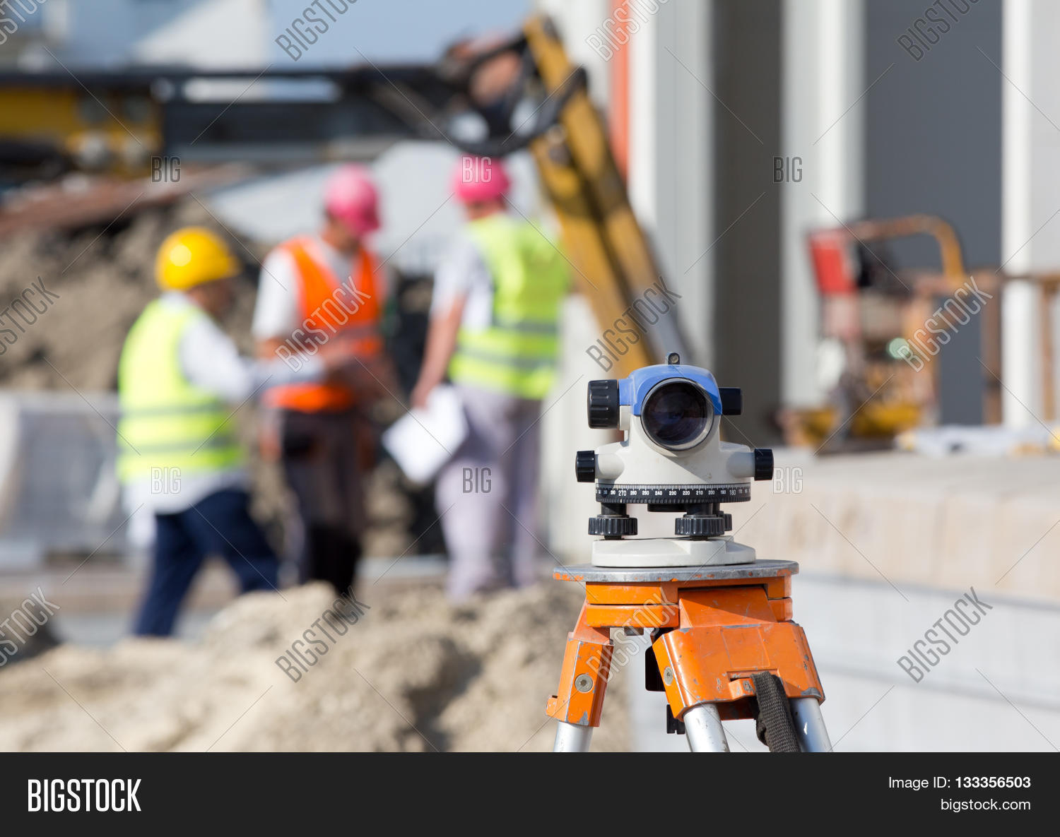 Theodolite Image & Photo (Free Trial) | Bigstock