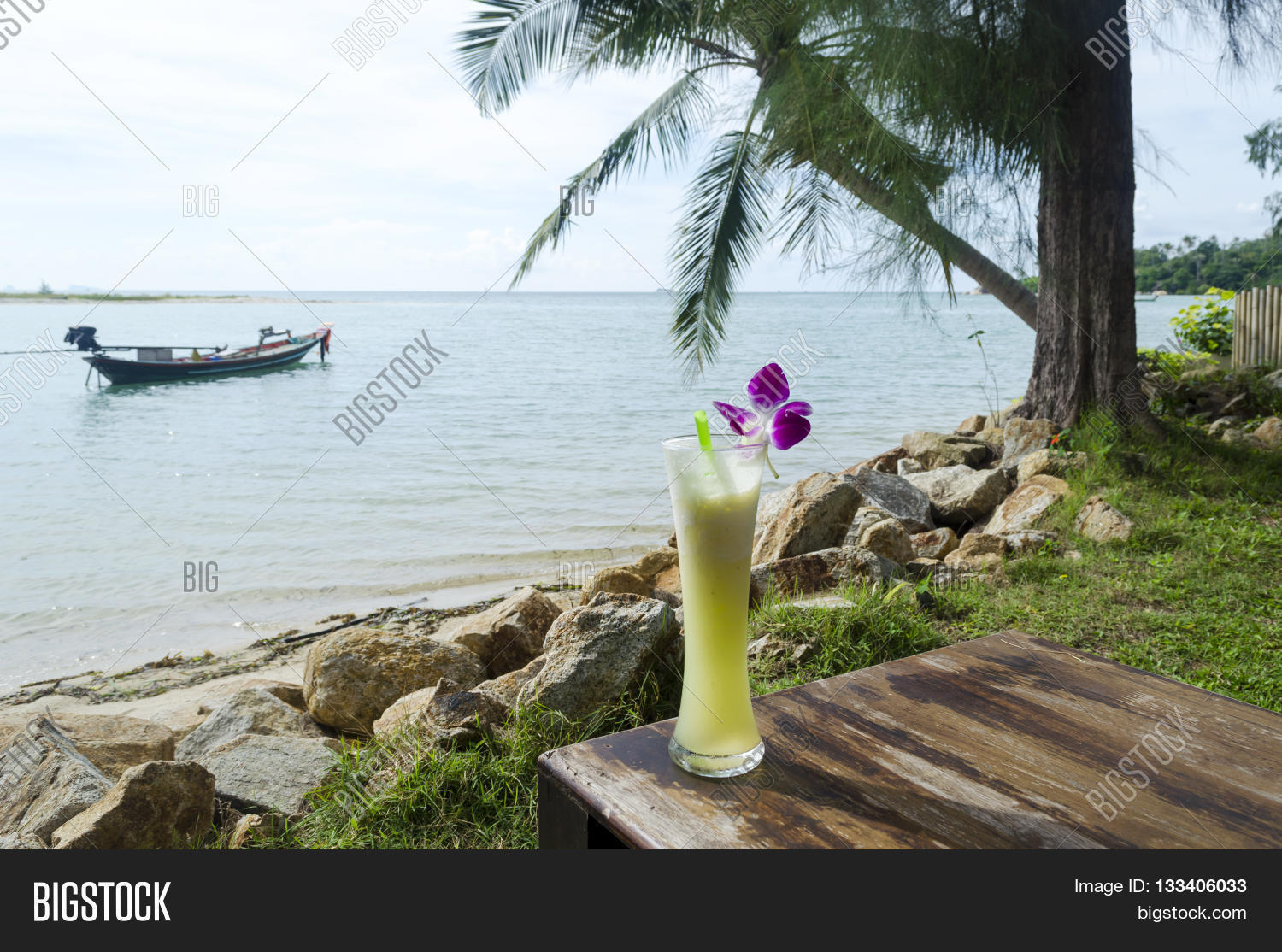 Cold Drink Beach Chair Image & Photo (Free Trial) | Bigstock