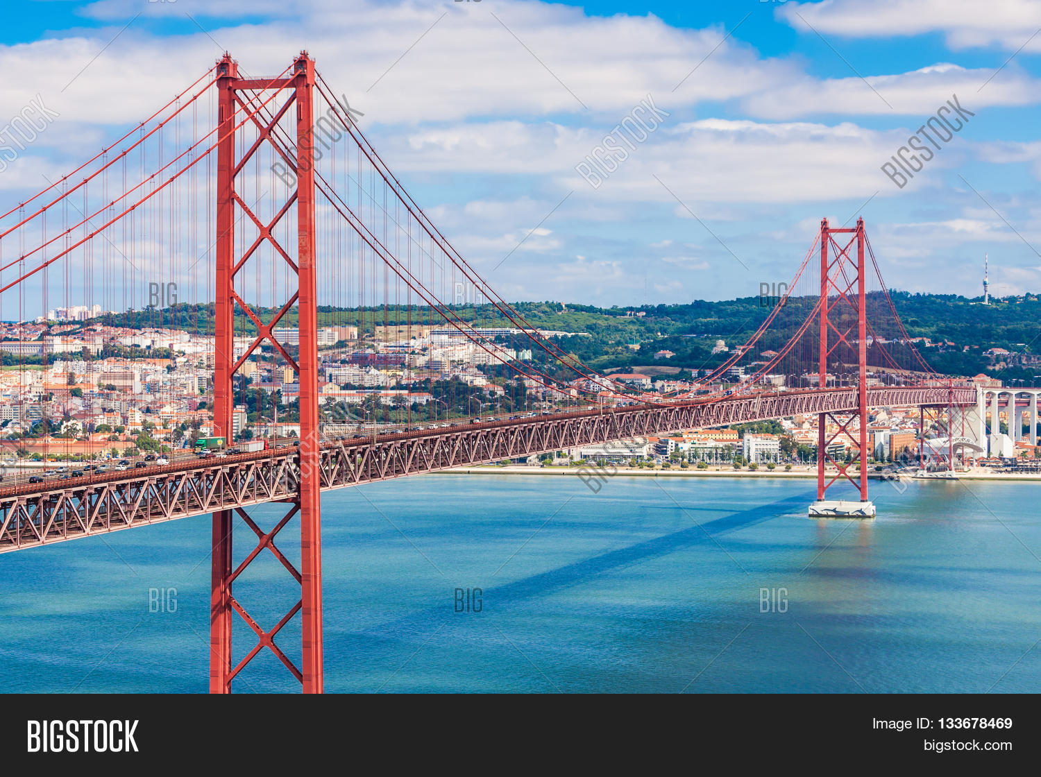 25 De Abril Bridge Image & Photo (Free Trial) | Bigstock