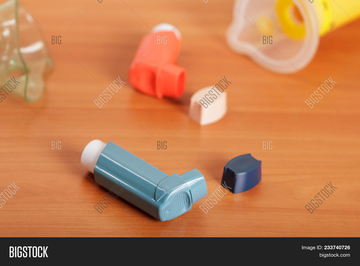 Small Portable Inhaler Image & Photo (Free Trial) | Bigstock