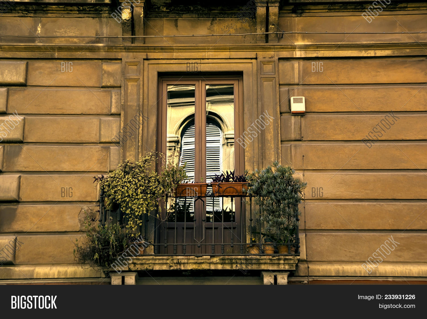 Ancient Balcony Image & Photo (Free Trial) | Bigstock