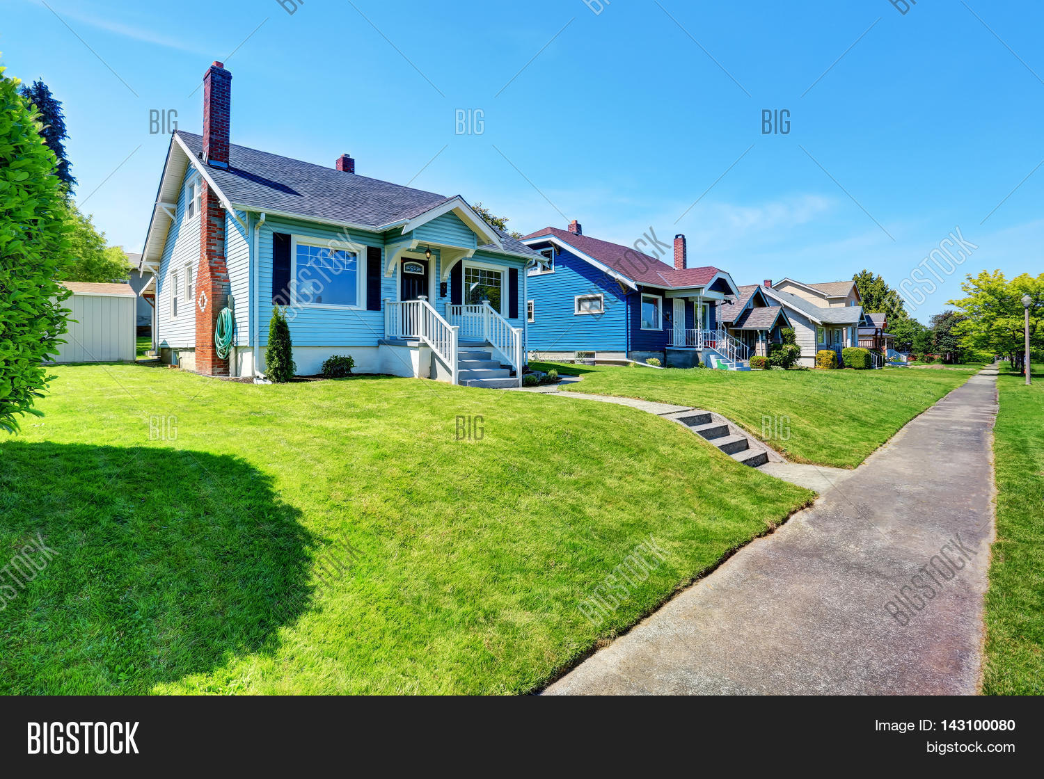Blue American House Image & Photo (Free Trial) | Bigstock
