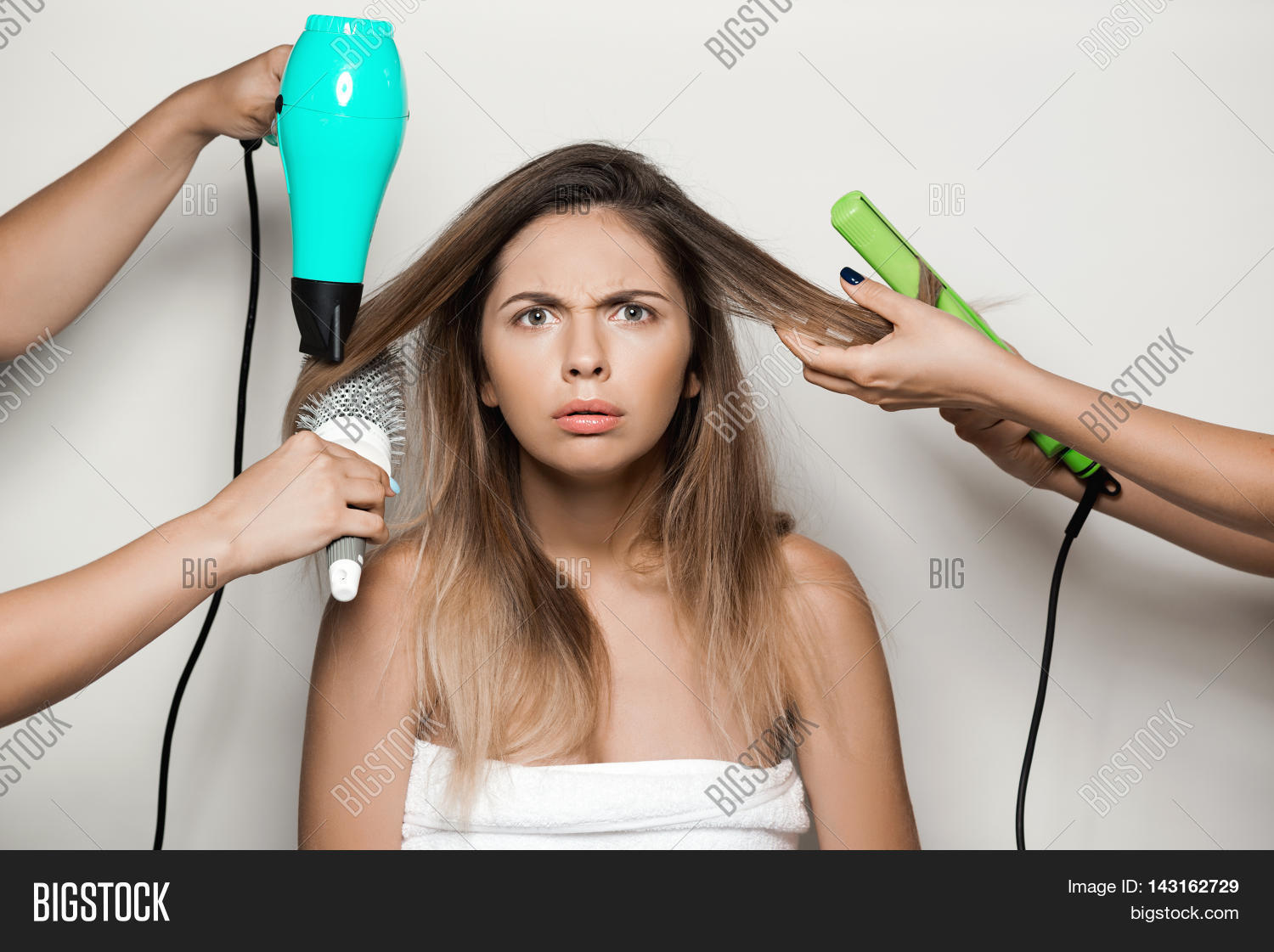 Hands Doing Hairstyle Image & Photo (Free Trial) | Bigstock