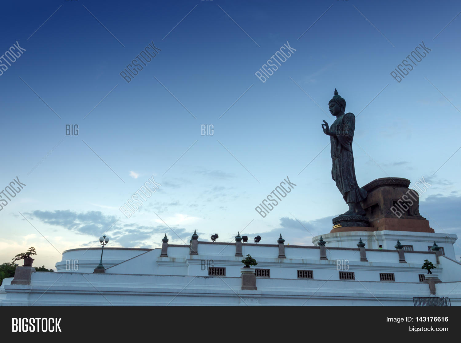 Buddha Image Walking Image & Photo (Free Trial) | Bigstock