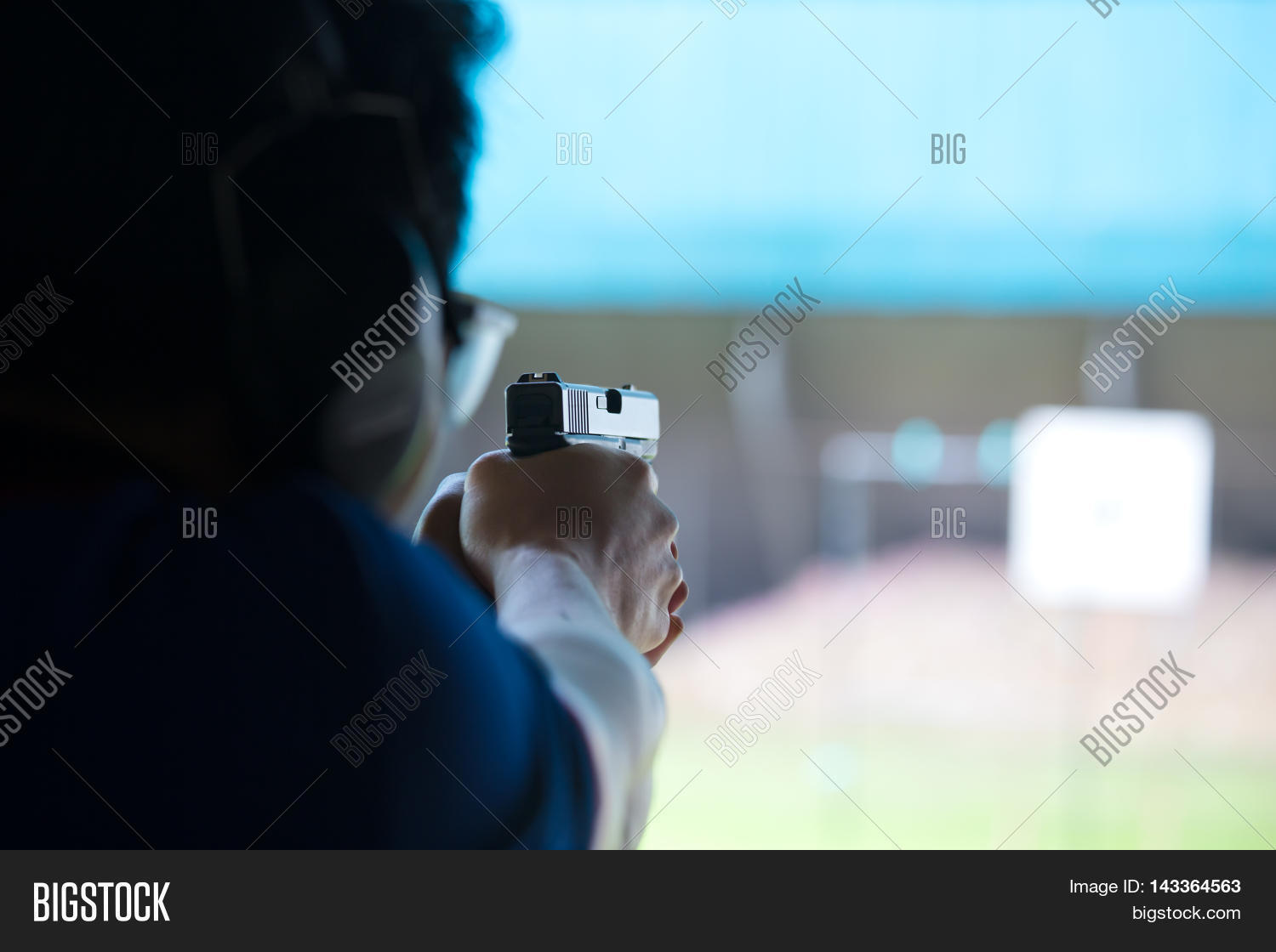Man Aim Shoot Pistol Image & Photo (Free Trial) | Bigstock