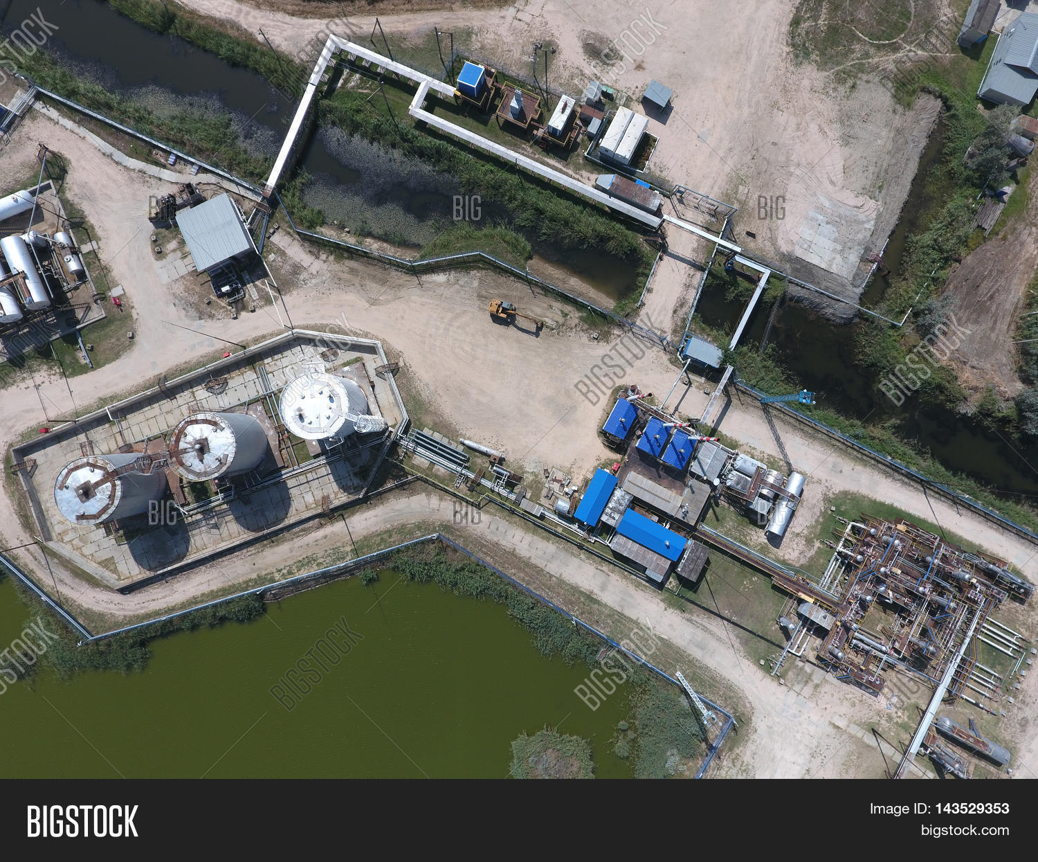 Equipment Drying Gas Image & Photo (Free Trial) | Bigstock