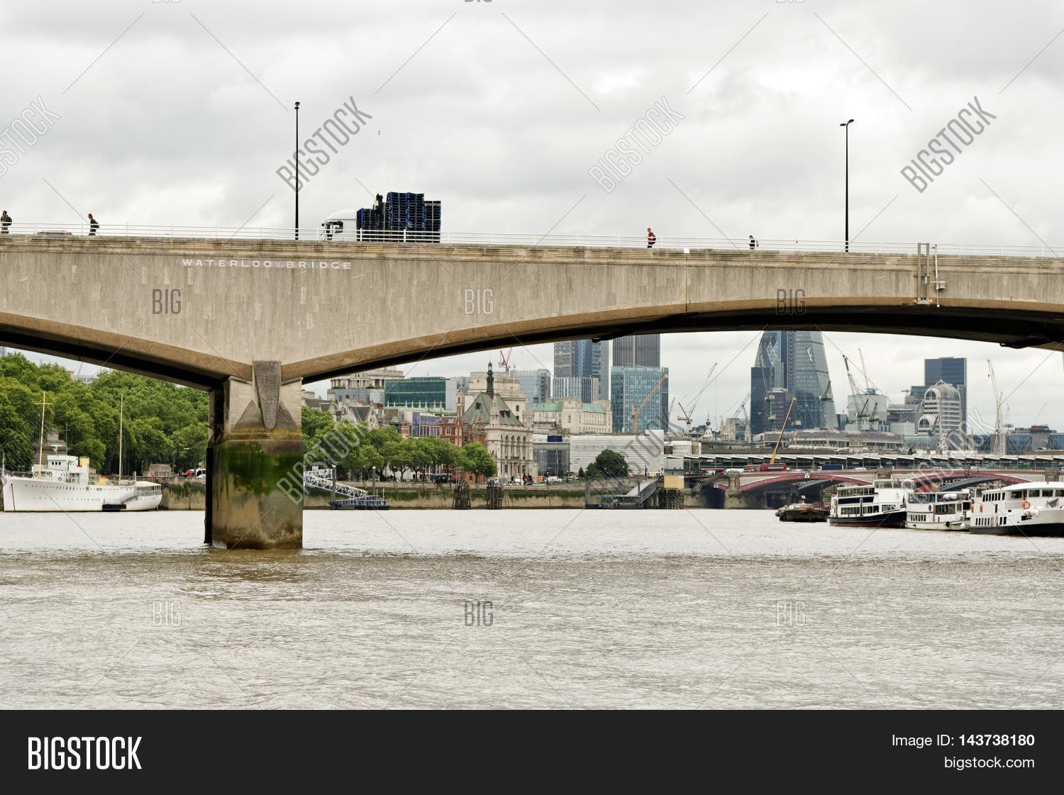 Waterloo Bridge London Image & Photo (Free Trial) | Bigstock