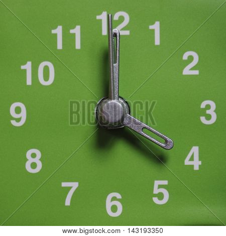 4 O Clock Image & Photo (Free Trial) | Bigstock