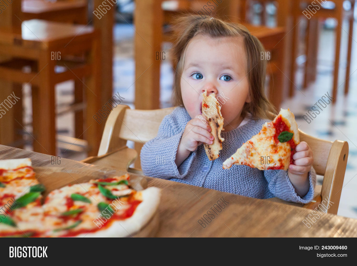 Kids Eating Pizza