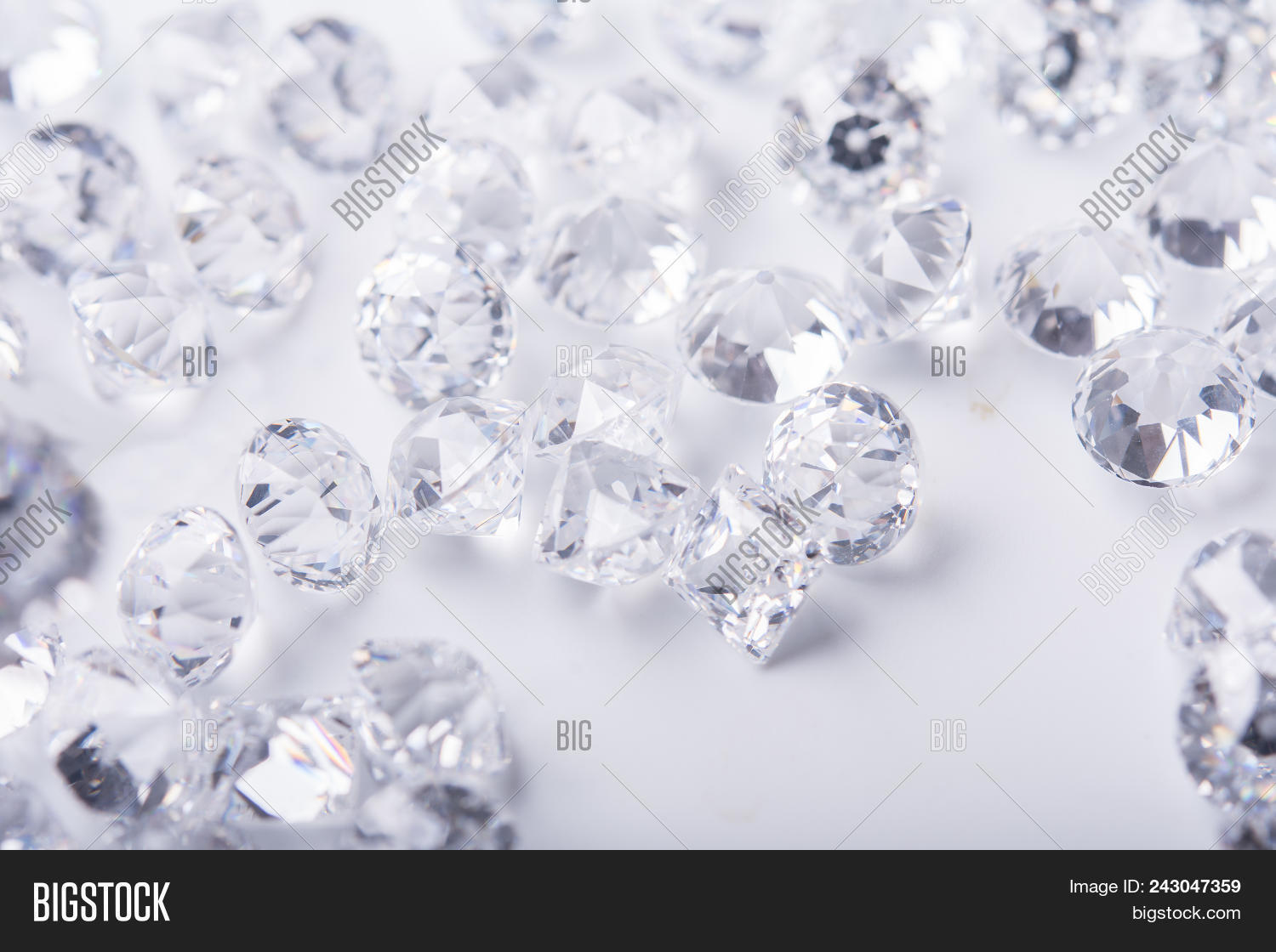 Diamond Tweezers Image & Photo (Free Trial) | Bigstock