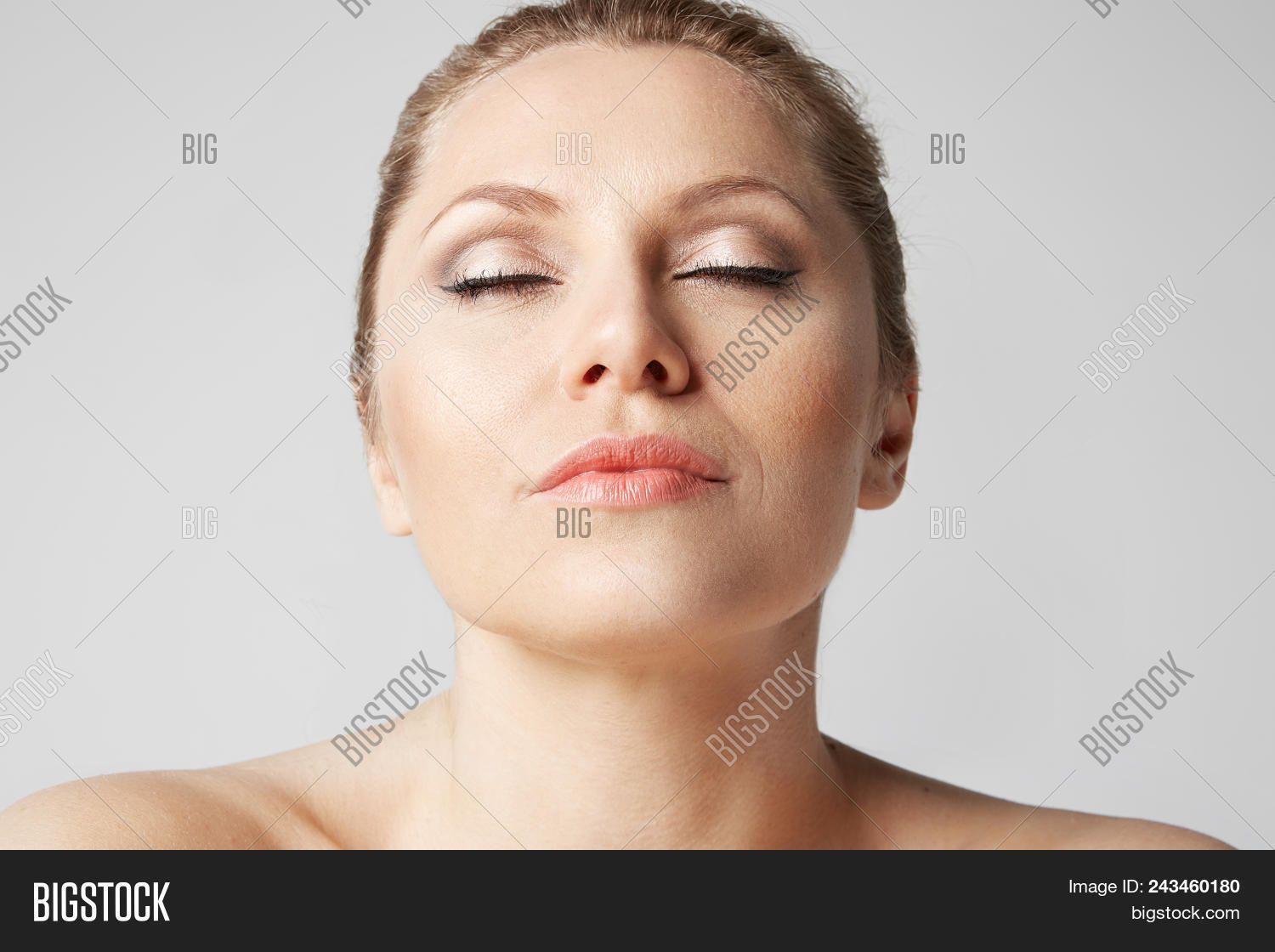 Handsome Pretty Woman Image & Photo (Free Trial) | Bigstock