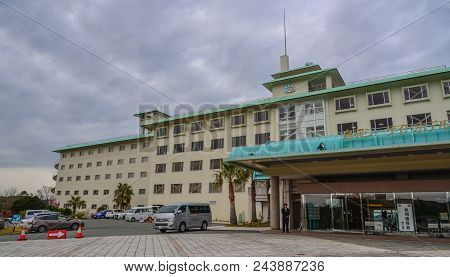 Outdoor Luxury Hotel Image & Photo (Free Trial) | Bigstock