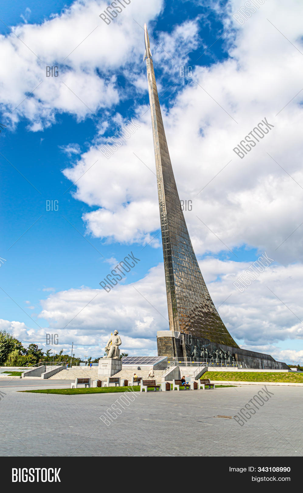 City Moscow .monument Image & Photo (Free Trial) | Bigstock