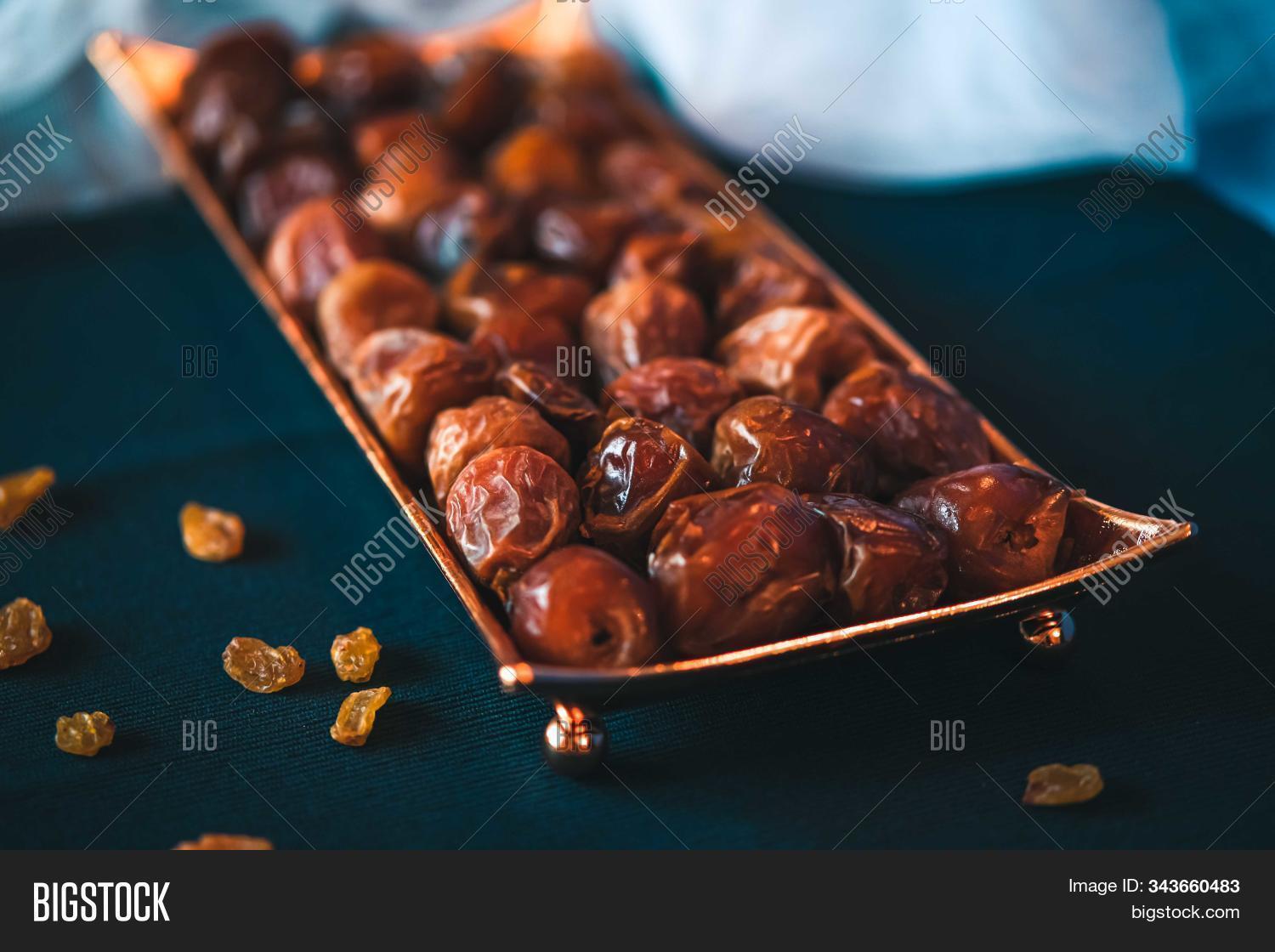 Beautiful Bowl Arabic Image & Photo (Free Trial) | Bigstock