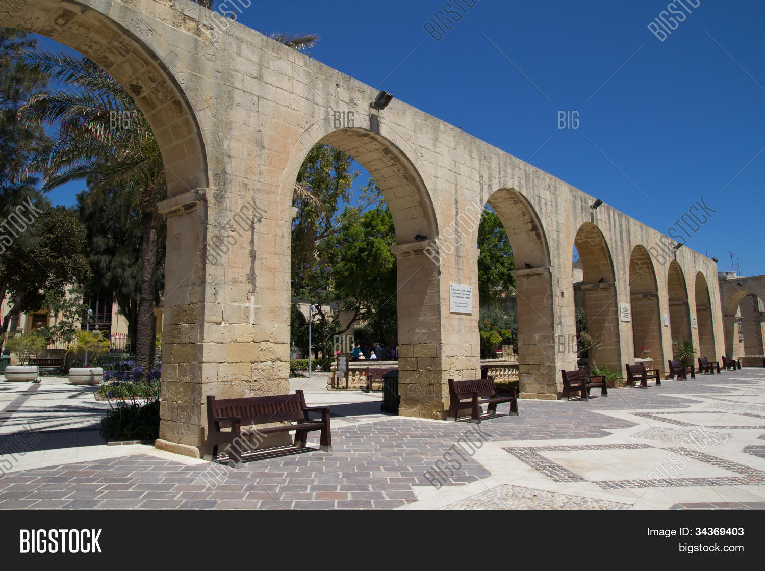 Arches Upper Barrakka Image & Photo (Free Trial) | Bigstock