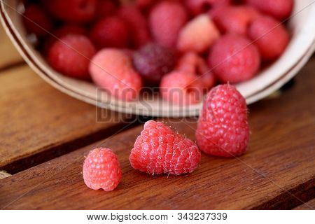 Red Raspberries Images, Illustrations & Vectors (Free) - Bigstock