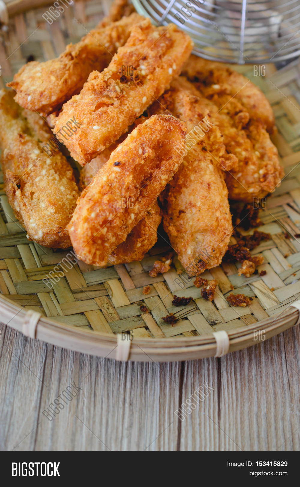 Kluy Thod, Thai Fried Image & Photo (Free Trial) | Bigstock