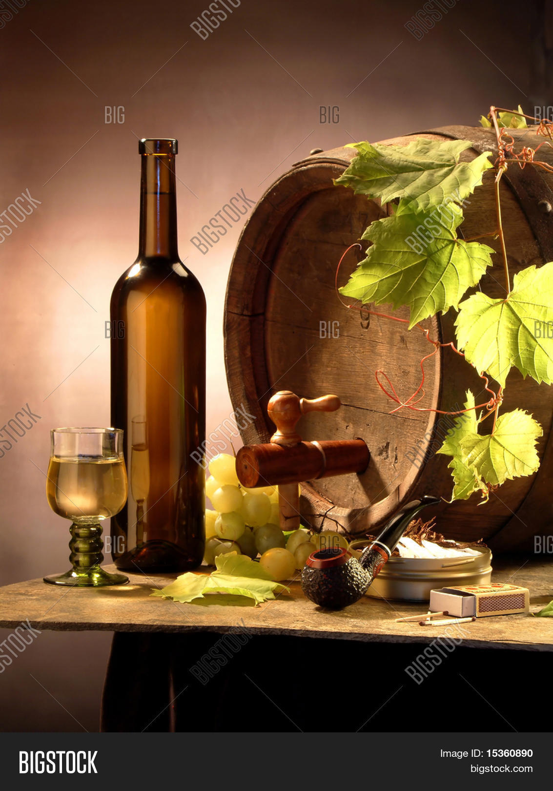 Imagen y foto Bodegón Con Vino (prueba gratis) | Bigstock